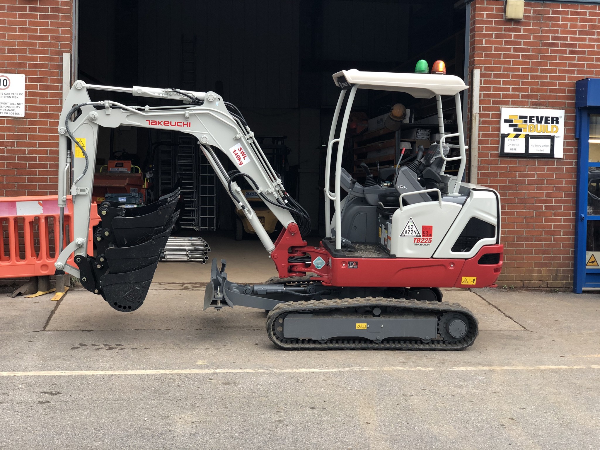 Plant and Tool Hire in Newton Abbot, Devon - Olympus Plant and Tool Hire